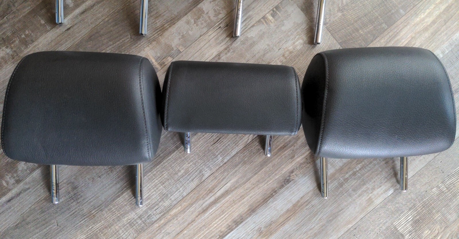 2002-2005 AUDI A4 QUATTRO - FRONT REAR Recaro Headrest Set / HEADREST ...