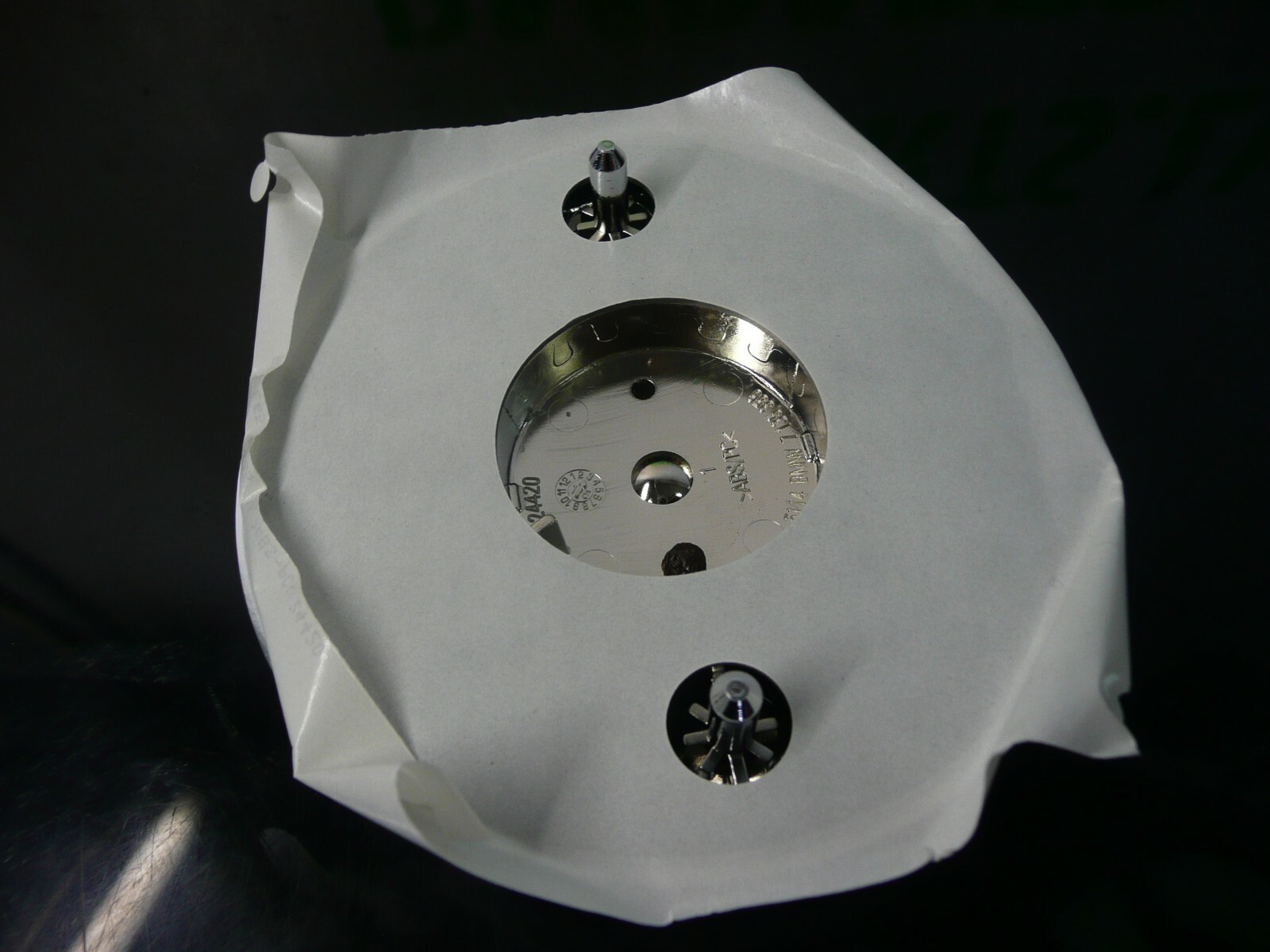 NEW GENUINE BMW 7 SERIES E65 E66 E67 TRUNK EMBLEM BADGE 51147135356 ...