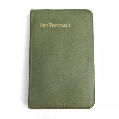 Vintage Miniature Pocket New Testament Bible SCRIPTURE GIFT MISSION ...