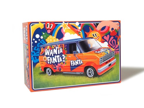 AMT 1977 Ford Custom Van Fanta 1/25 Model Kit AMT1471 | eBay