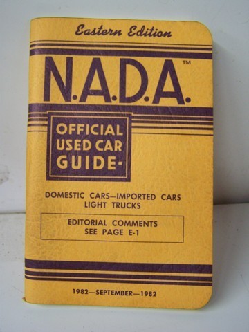 OLD VINTAGE 1982 82 NADA OFFICIAL USED CAR GUIDE PRICE BOOK | eBay