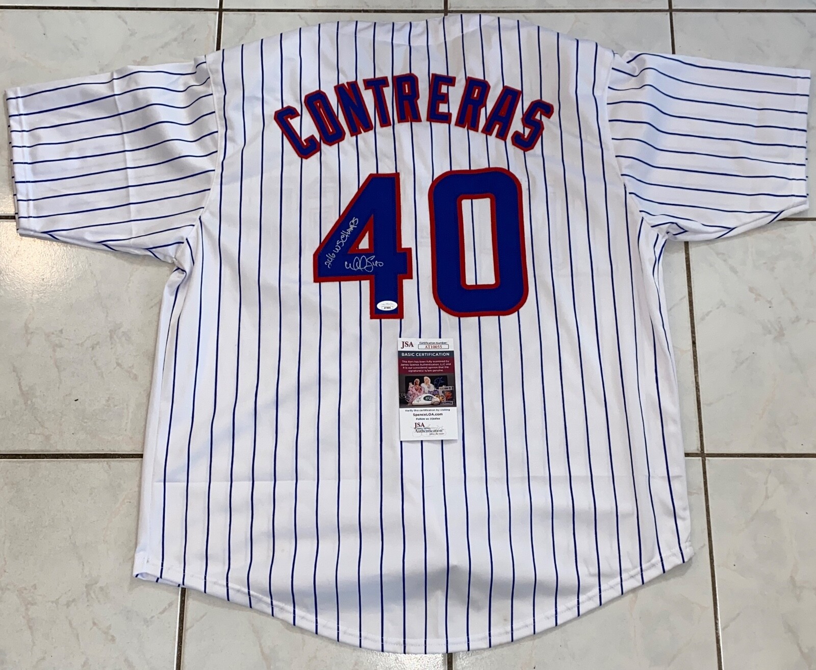 Willson Contreras Autographed Memorabilia | Signed Photo, Jersey ...