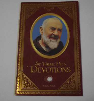 Vintage Patron St Saint Padre Pio Pio's Devotions relic prayer book ...