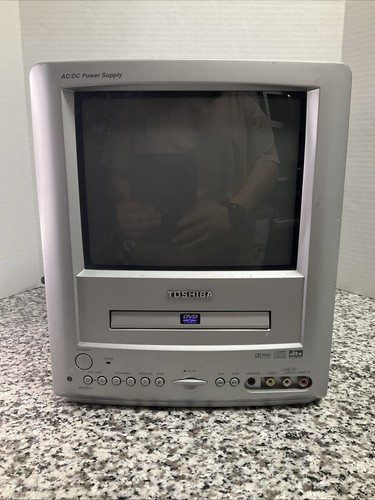 Vintage Toshiba 9" Retro Gaming CRT TV/DVD Player Combo MD9DL1 DVD ...