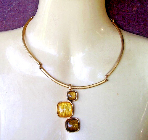 BOY655 / SKALLI / COLLIER STYLE 70'S MÉTAL DORÉ / 41 CM | eBay