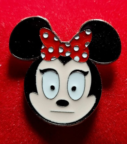 Disney Trading Pin, Emoji Blitz, Minnie, Scared/ Surprised, 2017 69A | eBay