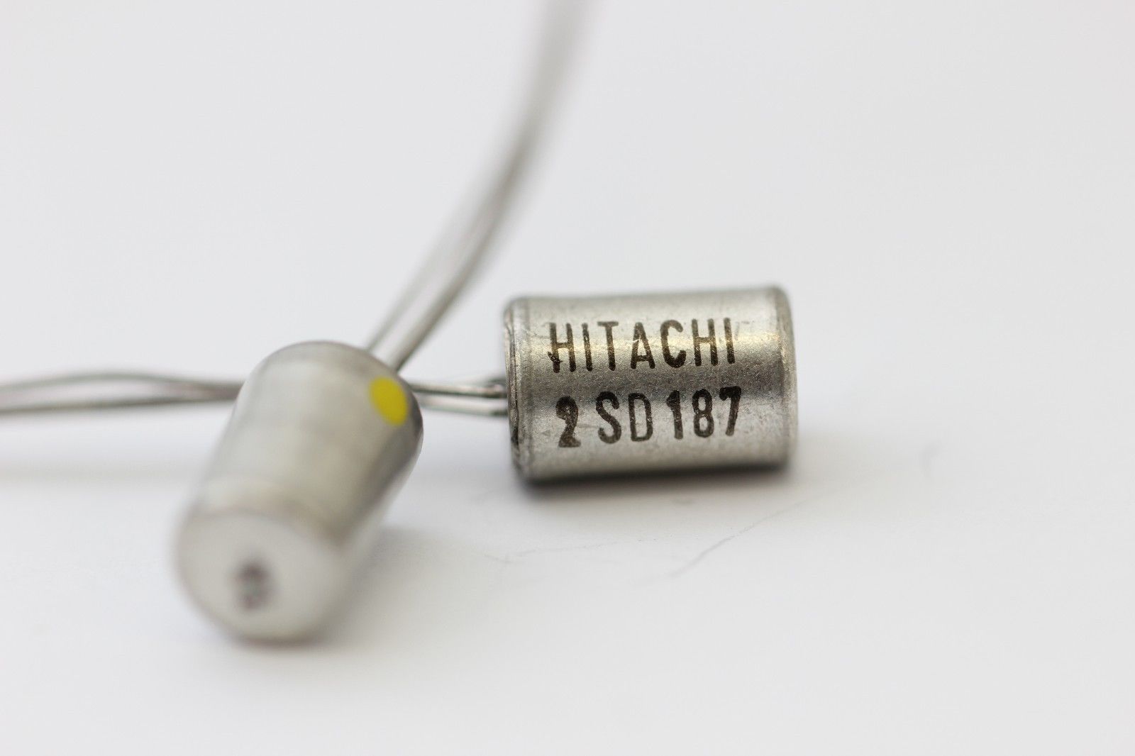 2SD187 HITACHI TRANSISTOR NOS ( New Old Stock ) 1PC. C253U50F150414 | eBay