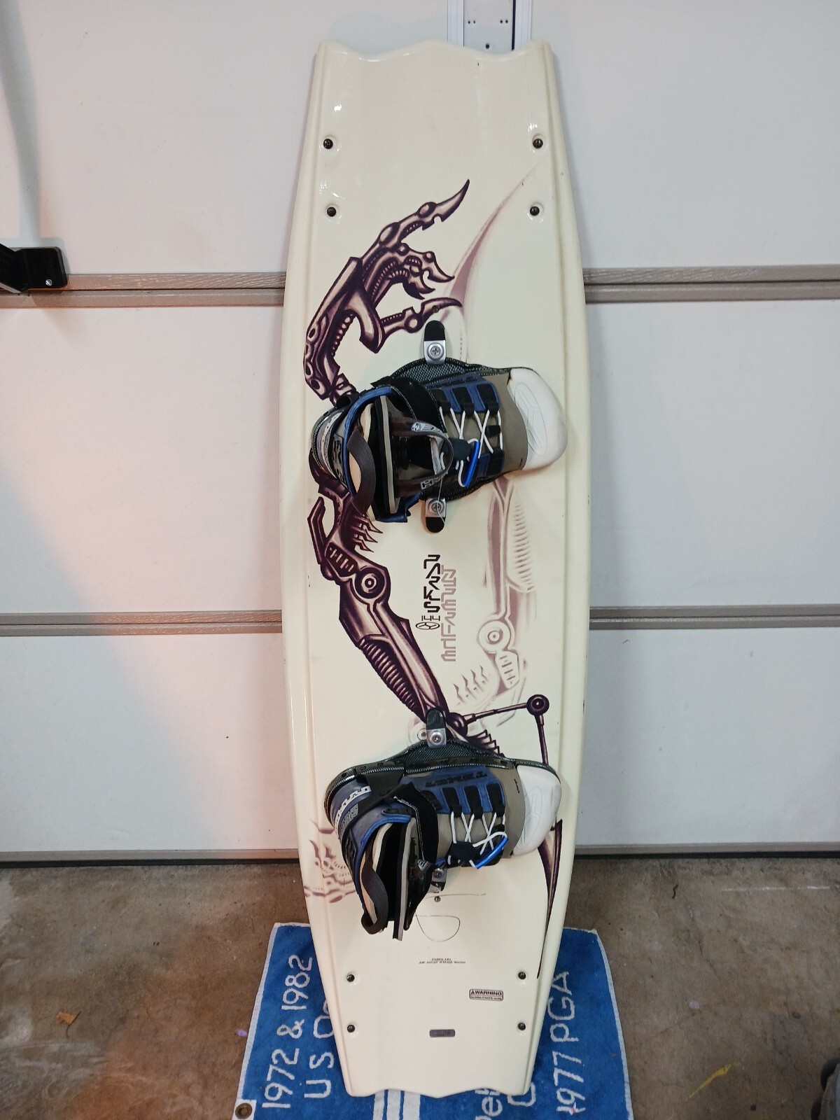 Hyperlite 144 Wakeboard and Parks' Bonfay | Grelly USA