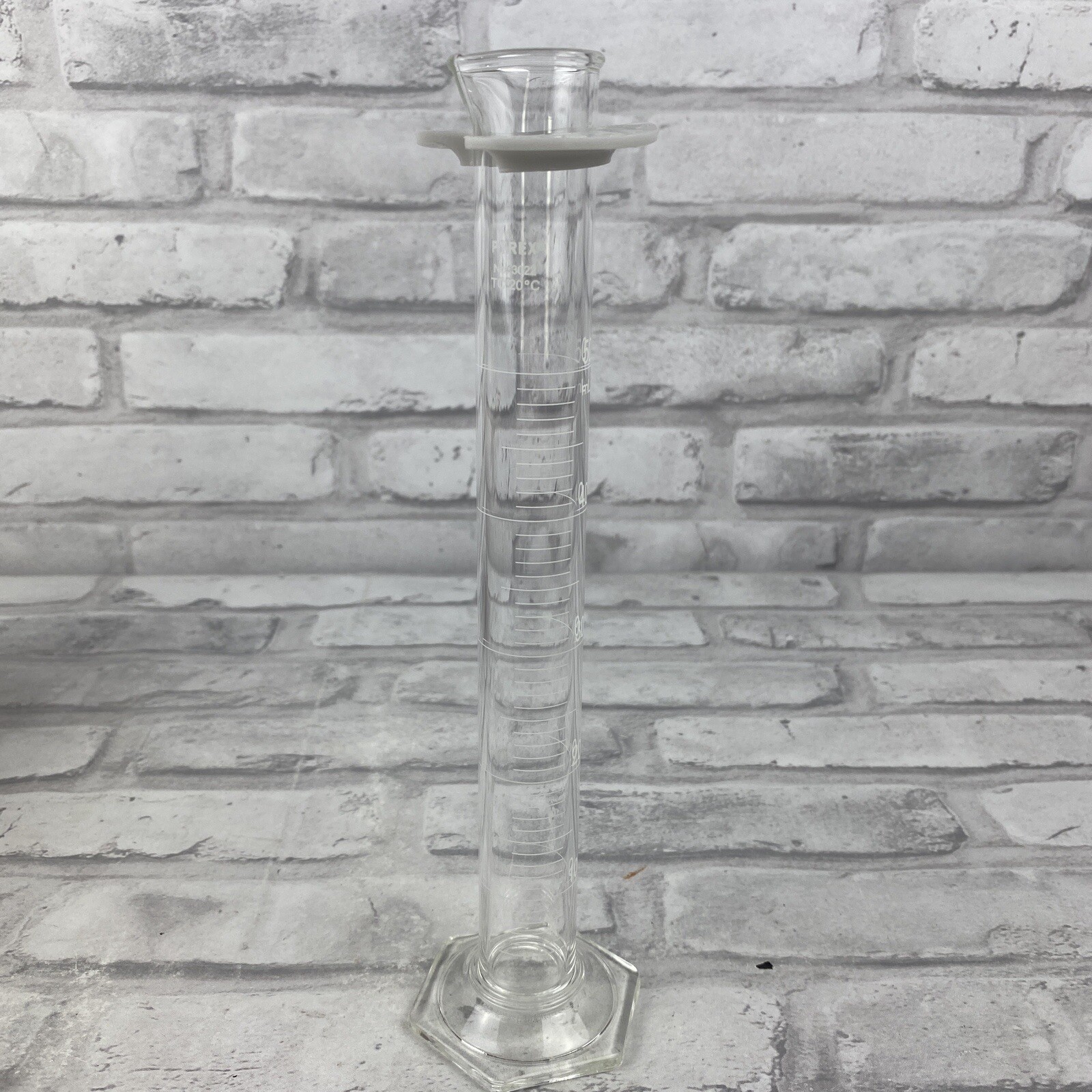 PYREX 3022 500ml Glass Hex Base Graduated Cylinder for sale online | eBay