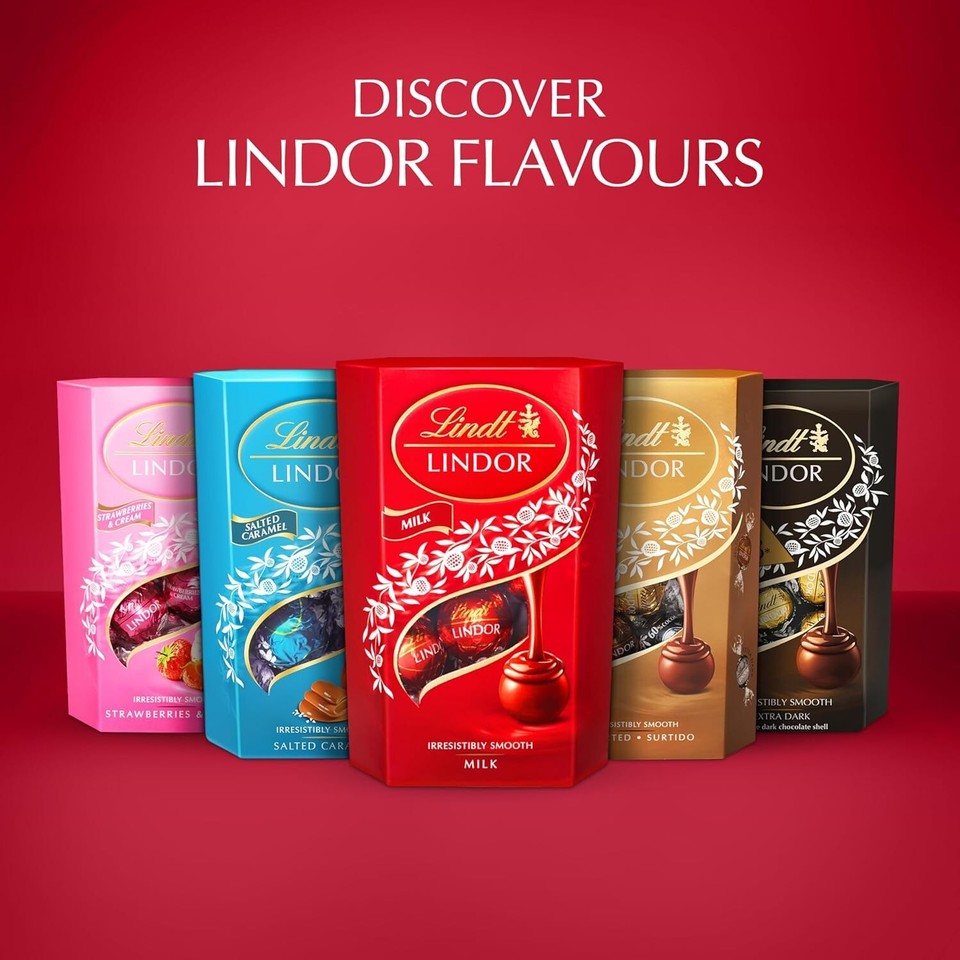 Lindt Lindor Milk Chocolate Truffles Box Small | 37g | Chocolate ...
