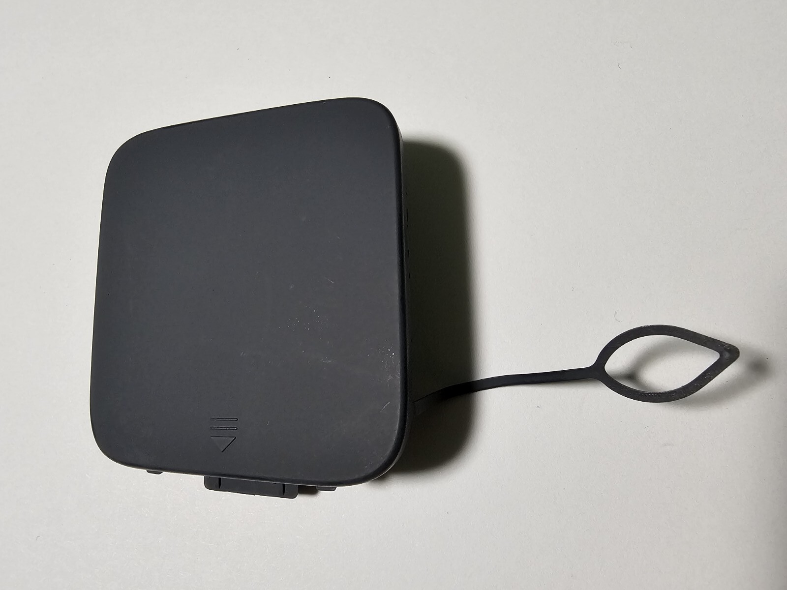 MERCEDES S CLASS 2010-2013 FRONT BUMPER TOW HOOK COVER OEM A2218850322 ...