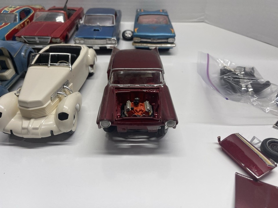 Vintage Model Car Junkyard 1/25 | eBay