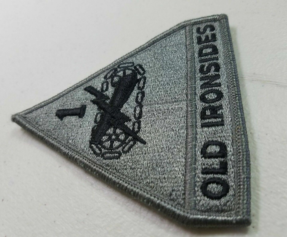 NEW US ARMY ISSUED 1ST ARMORED DIVISION SSI PATCH OLD IRONSIDES ACU TAB ...