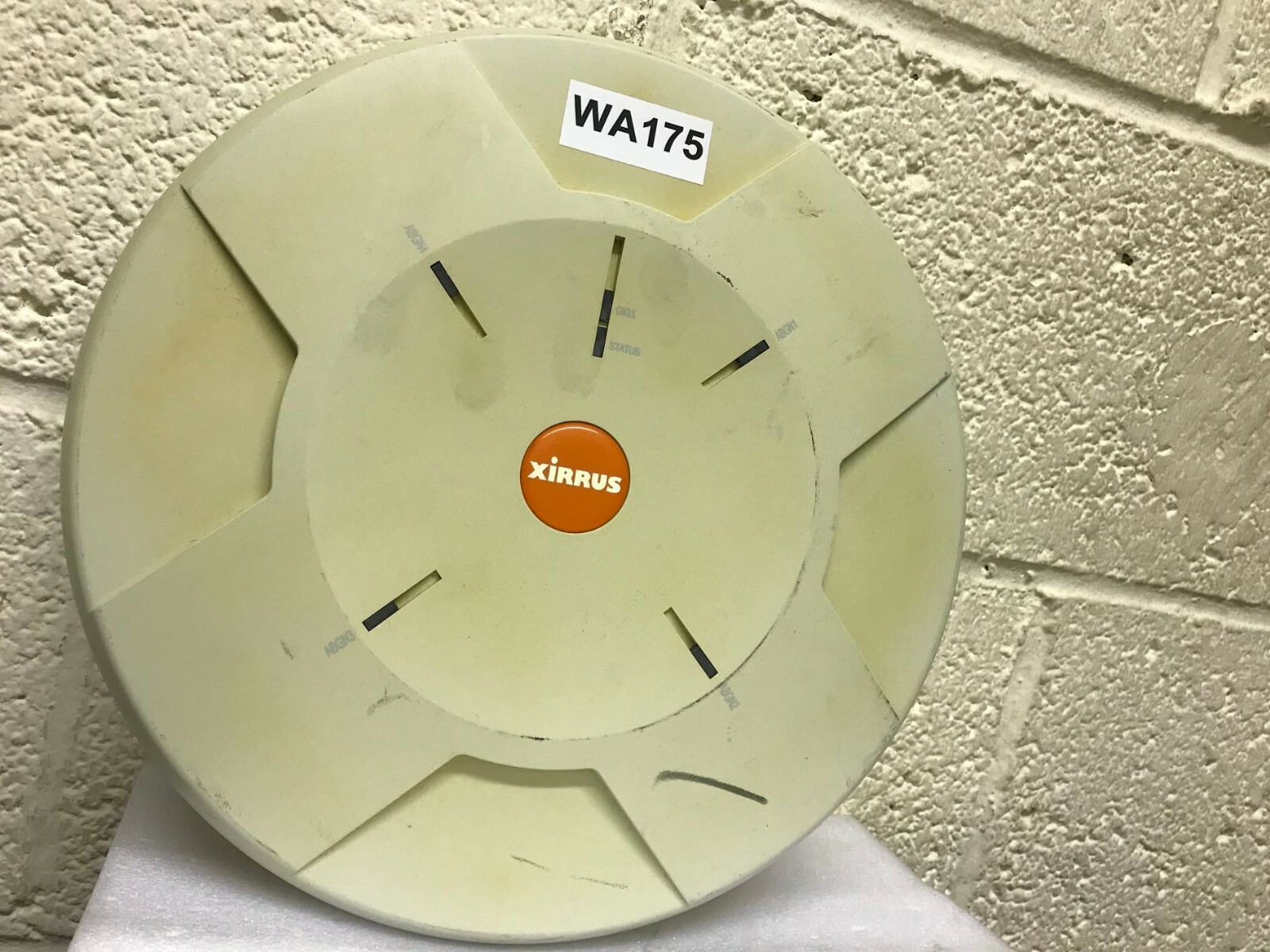 Xirrus WI-FI Array XN4 Gigabit PoE Powered Wireless AP (PoE 60W) Xirrus ...