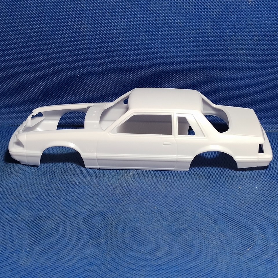 🌟 Body Shell 1990 Ford Mustang 1:25 Scale 1000s Model Car Parts 4 Sale ...