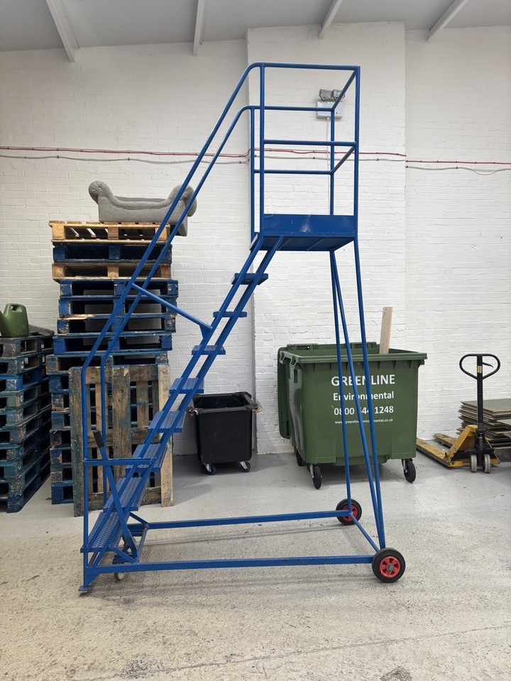 9 Tread Platform Steel Mobile Safety Steps Warehouse Steps blue | eBay UK