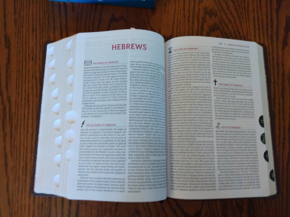 NIV The Open Bible~ Leathersoft Brown INDEXED~ Complete Reference ...