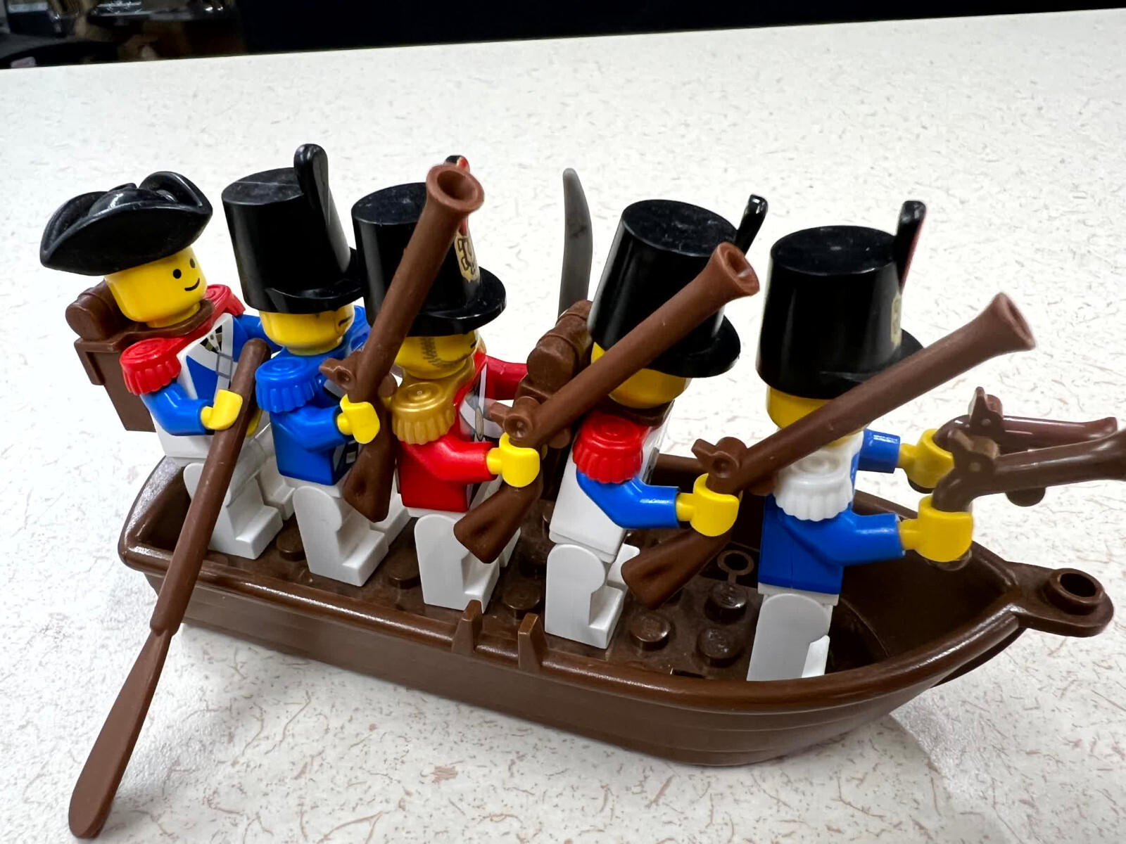 Lego Vintage Pirate & Imperial Soldiers Minifigures Lot of 92 w/ guns ...