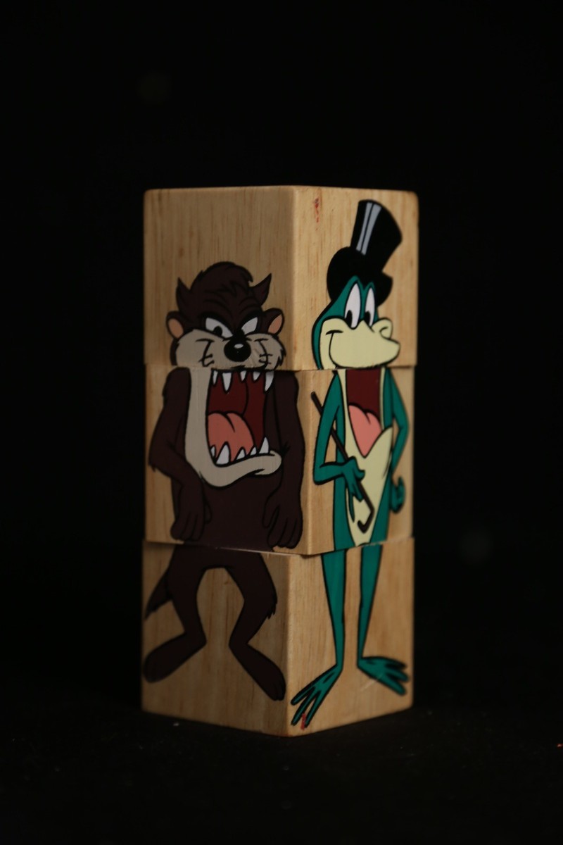 Looney Tunes Taz Spinning