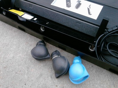 240V - Skyline clip on booth lights - 100w - 3 light bar | eBay