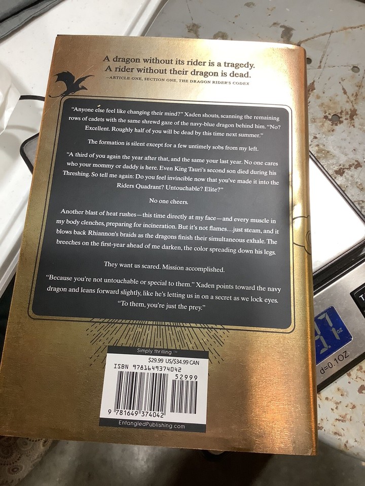 Fourth Wing by Rebecca Yarros 1st Ed. 2023 Hardcover Book 9781649374042 ...