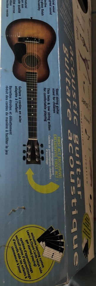 First Act Discovery Acoustic Guitar "2006" RARE AGES 7+ *NEVER BEEN ...