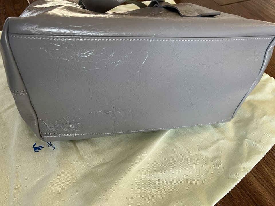 New Off-White Graphic-Print Commercial 45 Crinkled Leather Tote Bag ...