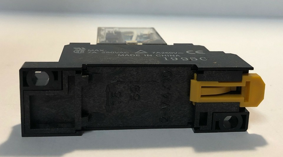 Omron My2N-02 Relay w/ base 2-M4X10 #10351 | eBay