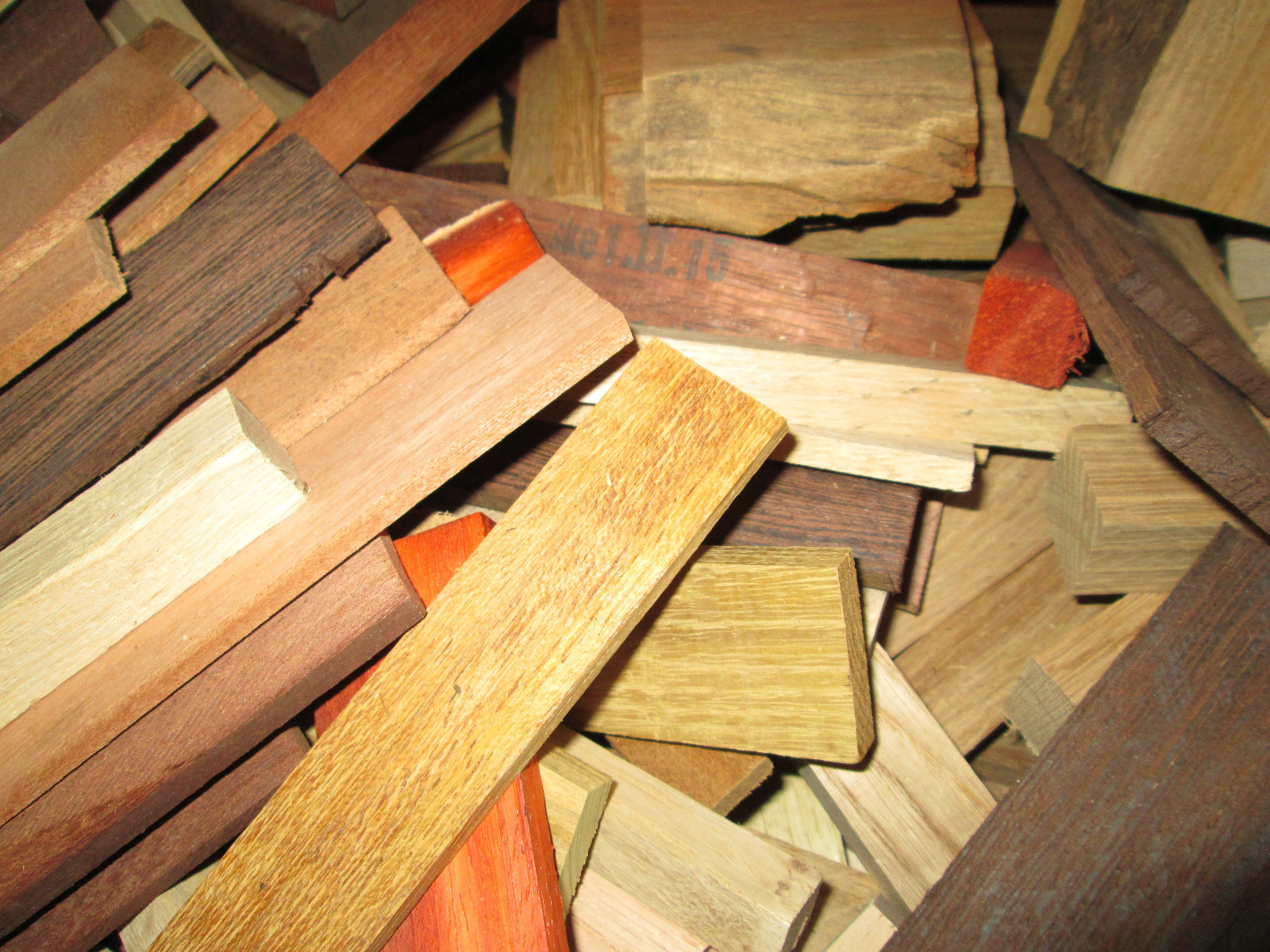 3 kg Bastelholz, Schmuckholz,Pen Blank,Restholz,Bunte Hölzer,edelholz ...