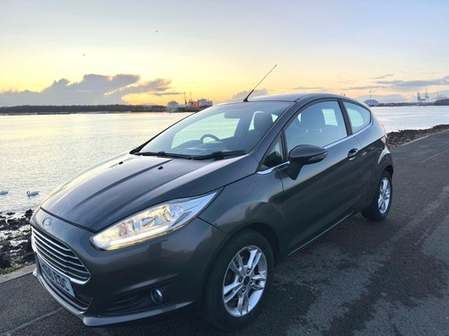 *2017 FORD FIESTA ZETEC! 1.25 PETROL! 3 DOOR! GREY! LOW MILEAGE 56K ...