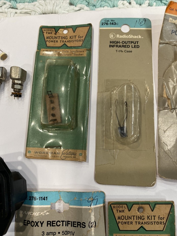 BIG LOT WORKMAN ELECTRONICS , RADIO SHACK , RESISTORS TRANSISTORS TUBE ...