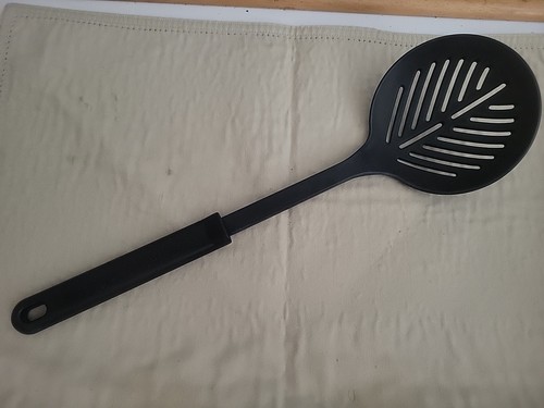 4 Pc Calphalon Black Nylon Plastic, Serving Spoons, Spatula, Skimmer ...