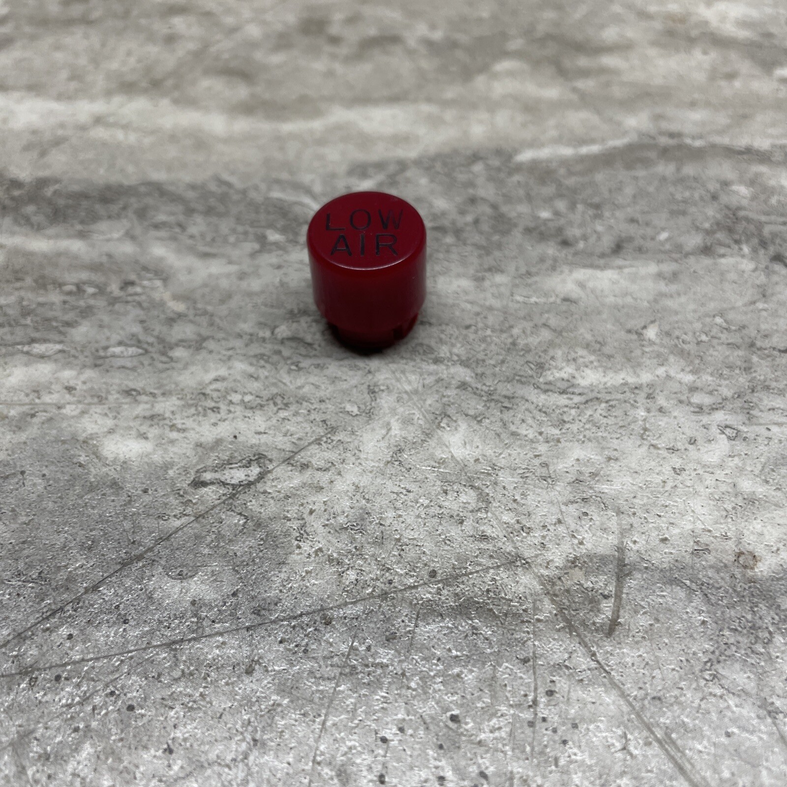 Autocar 3082208 Red Lens Cover / Warning Light Cover, “LOW AIR” Label ...