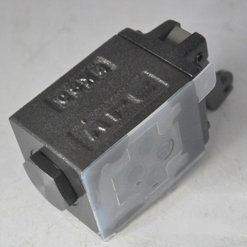 1PC New YUKEN Directional Control Valve DCG-01-2B2-40 In Box#QW | eBay