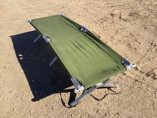 US Army Heavy Duty Folding Cot, NSN 7105-00-935-0422 / GOVERNMENT ...