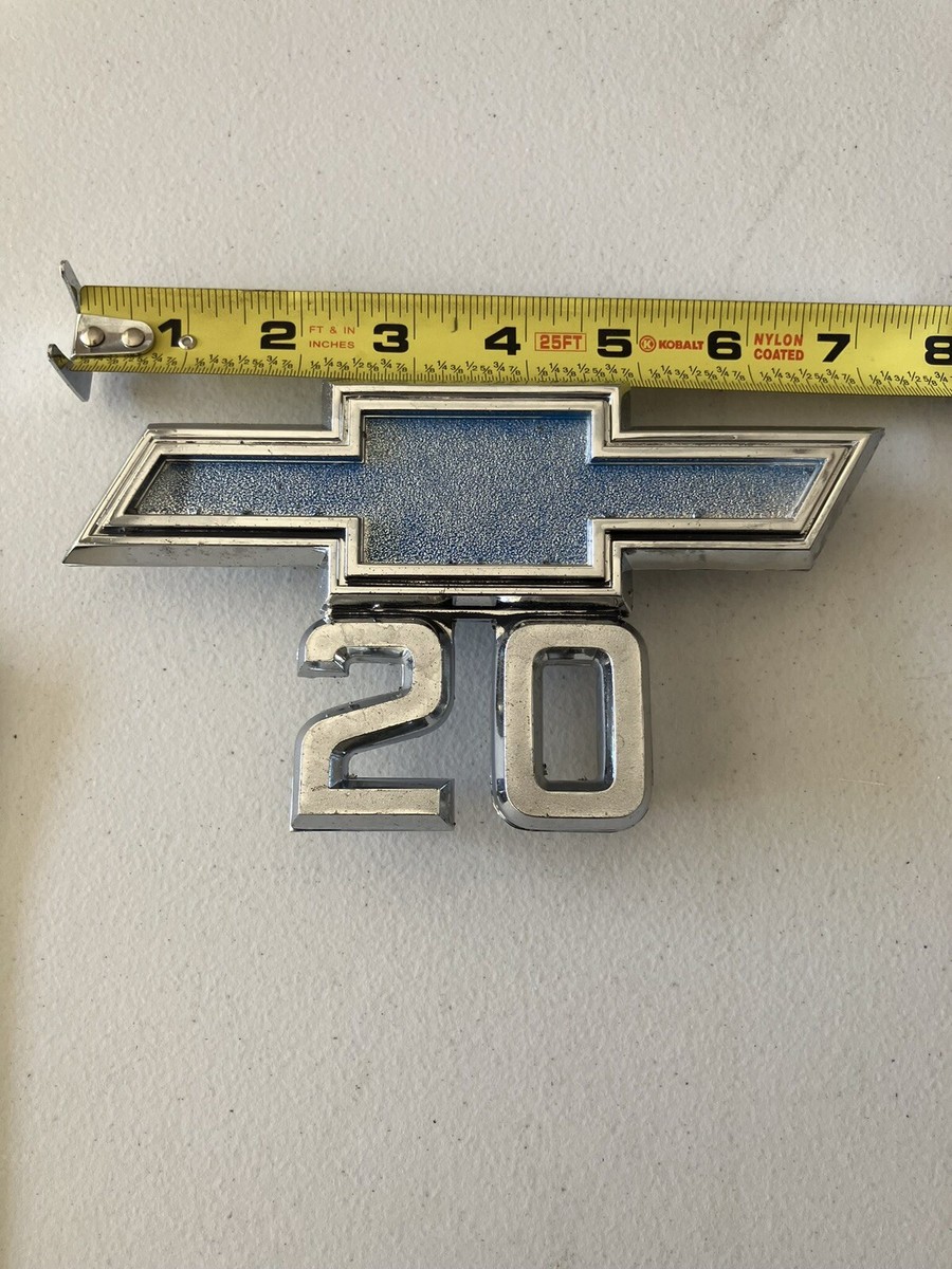 1977 K20 Fender Emblem