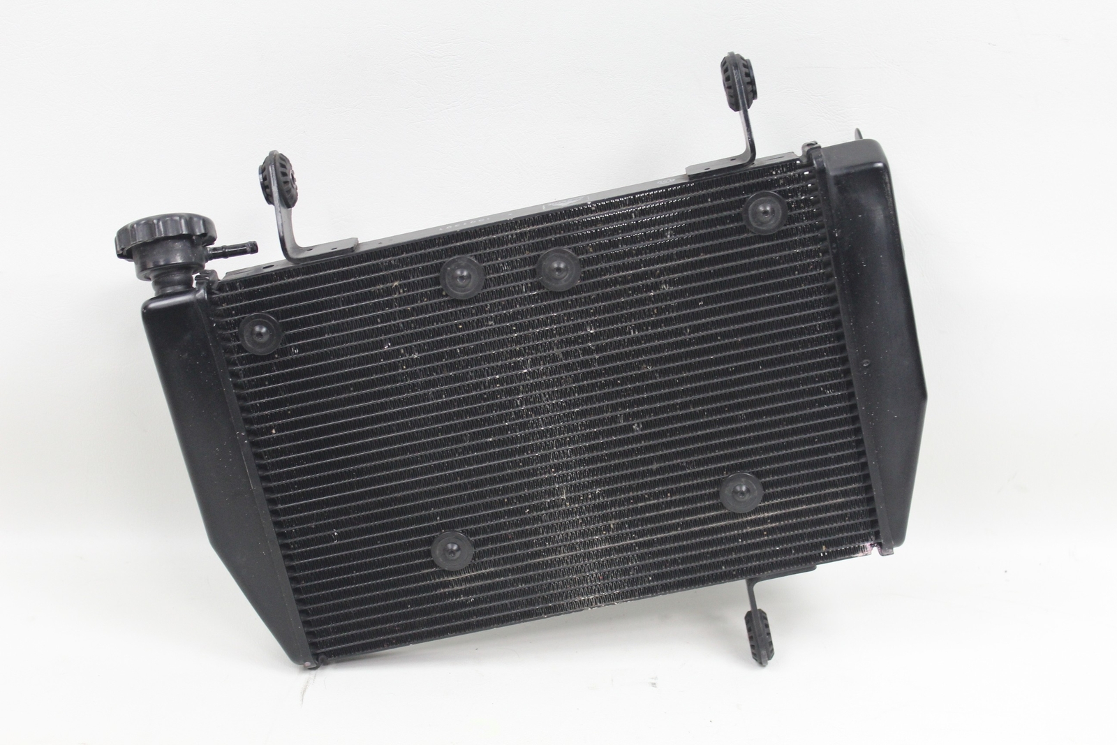 Ducati Hypermotard 821 13-15 OEM Radiator Coolant Water Cooler Intake ...