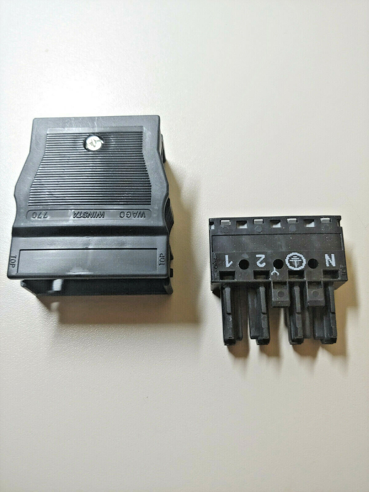 WAGO 770-104 WINSTA® MIDI Buchse mit Zugentlastungsgehäuse 4-polig bis 4 mm² | eBay.de