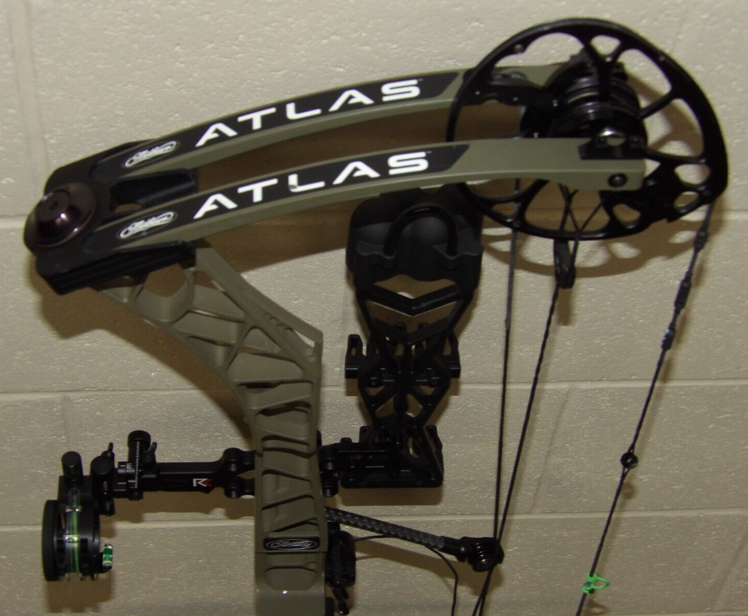 Loaded Mathews Atlas Bow Package- Many DL/DW Available- Ambush Gr- Many ...