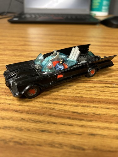 ORIGINAL VINTAGE CORGI TOYS 267 BATMAN BATMOBILE SECOND ISSUE WITH TOW ...