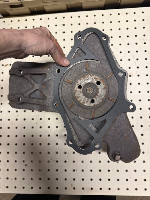 NOS 1964-69 Ford Truck 8 Cylinder F800, T700-800 (330, 361, 391 engs ...