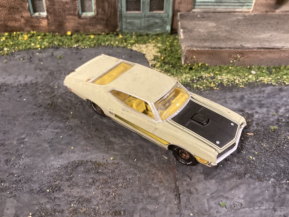 1970 Ford Torino Rusty Weathered Custom 1/64 Diecast Car Barn Find M2 ...