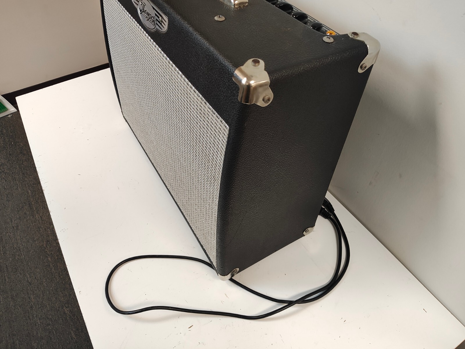 Traynor Custom Valve 40 2x10 Guitar 40w Combo Reverb Tube Amplifier ...
