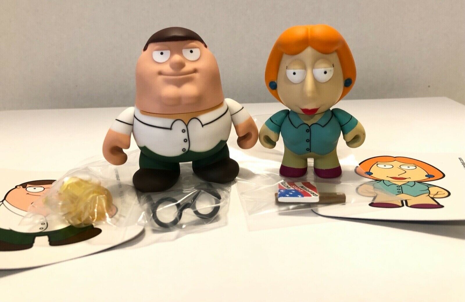 Kidrobot - Family Guy Figures- Lois & Peter | eBay
