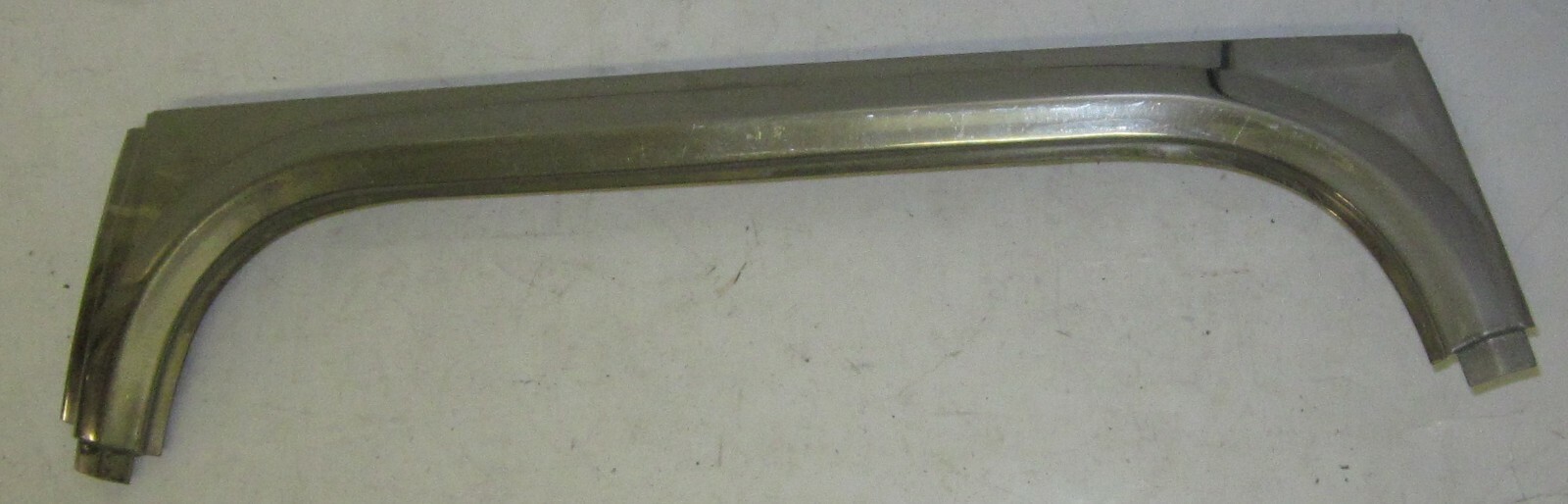 Sunbeam Alpine III IV V & Tiger Windshield LH Vertical Ext Trim Used ...