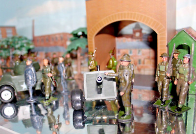 Britains Metal Cast figs x17 +Lone star Armoured car+canon [boxed]in ...