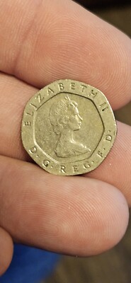 1982 Twenty Pence Elizabeth II UK Coin D. G. Reg. F. D. Rare | eBay