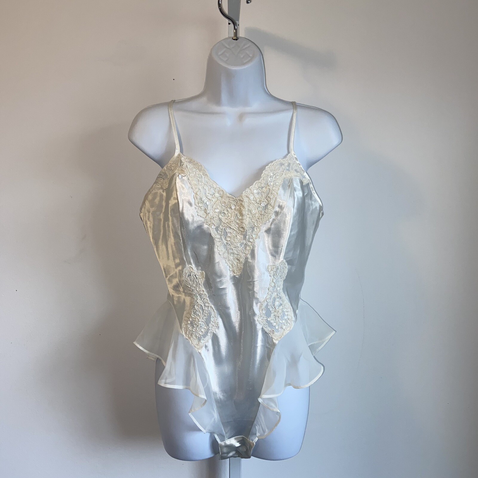 Victoria's Secret Vtg 90's Flutter Teddy Ivory Beaded… - Gem