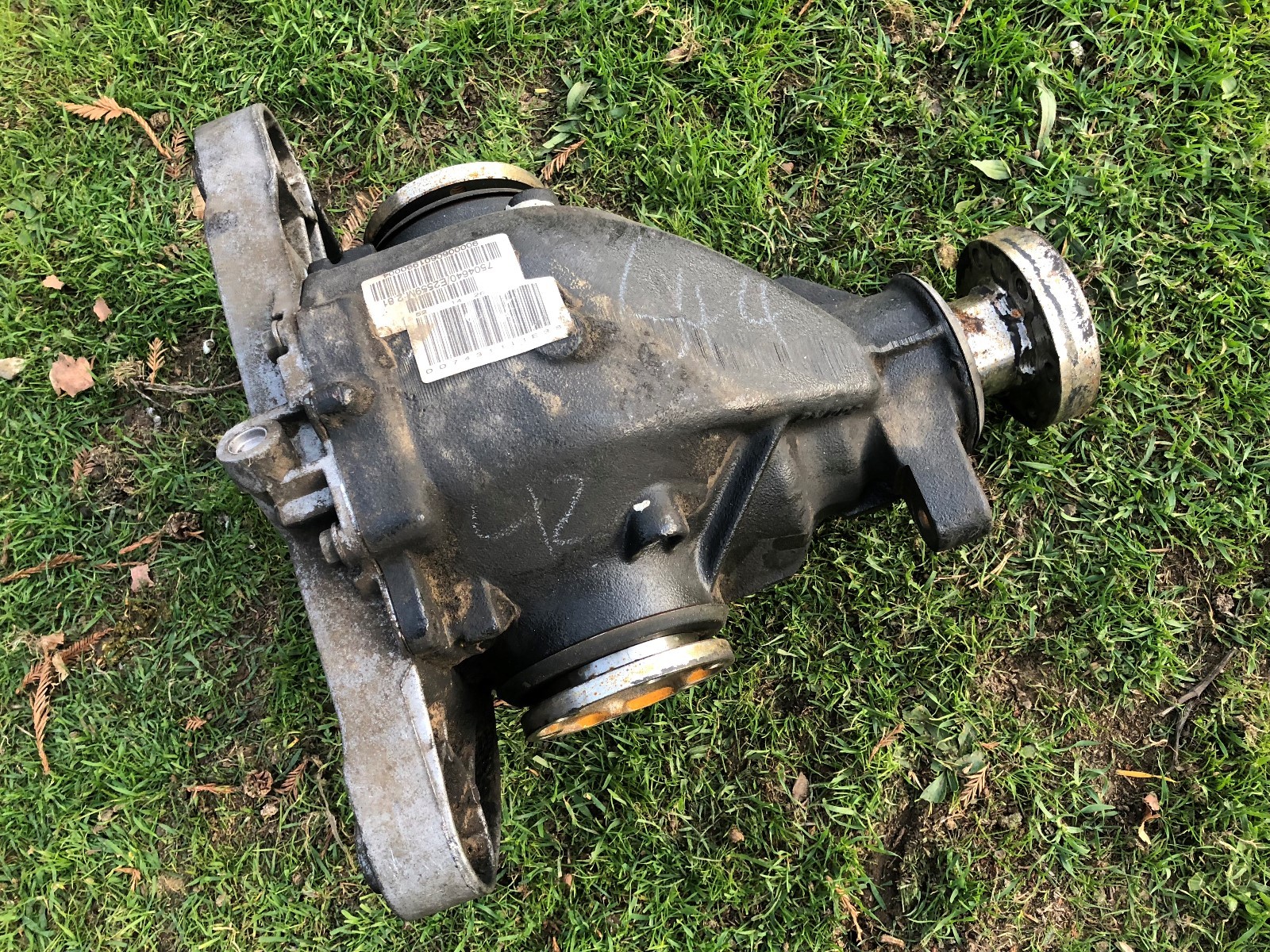 1996-2000 BMW E38 Rear Differential 2.81 Ratio 750iL 750i 750 OEM V12 ...