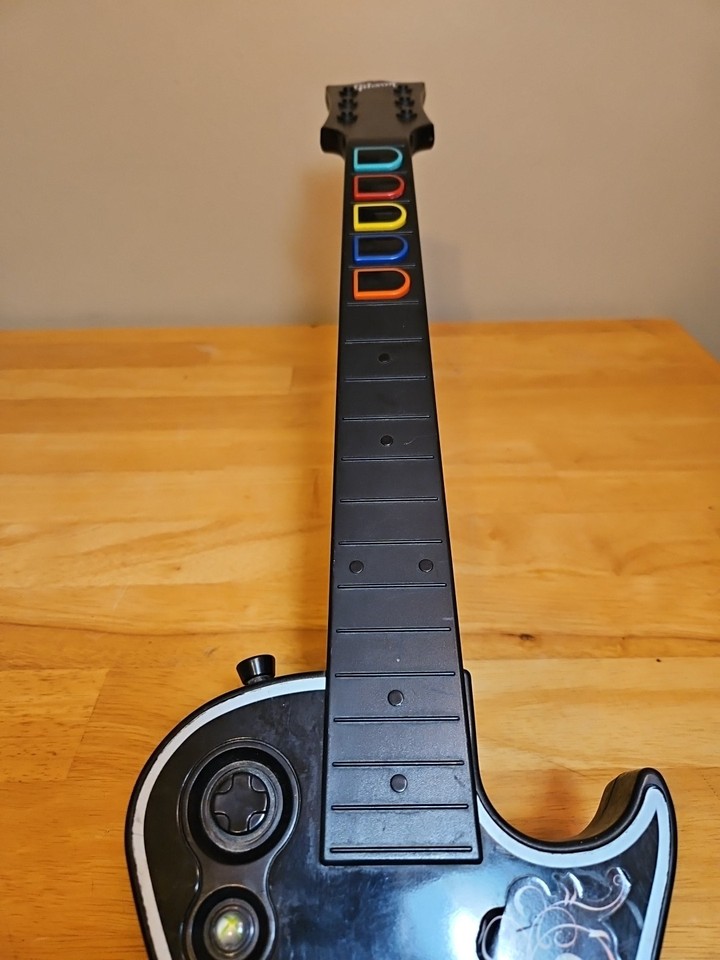 Guitar Hero Xbox 360 Guitar Les Paul Red Octane 95123.805 READ | eBay